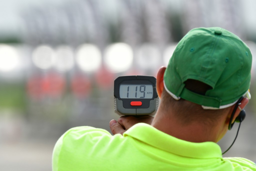 Understanding Radar Guns and Their Applications | universeofsuccess.com